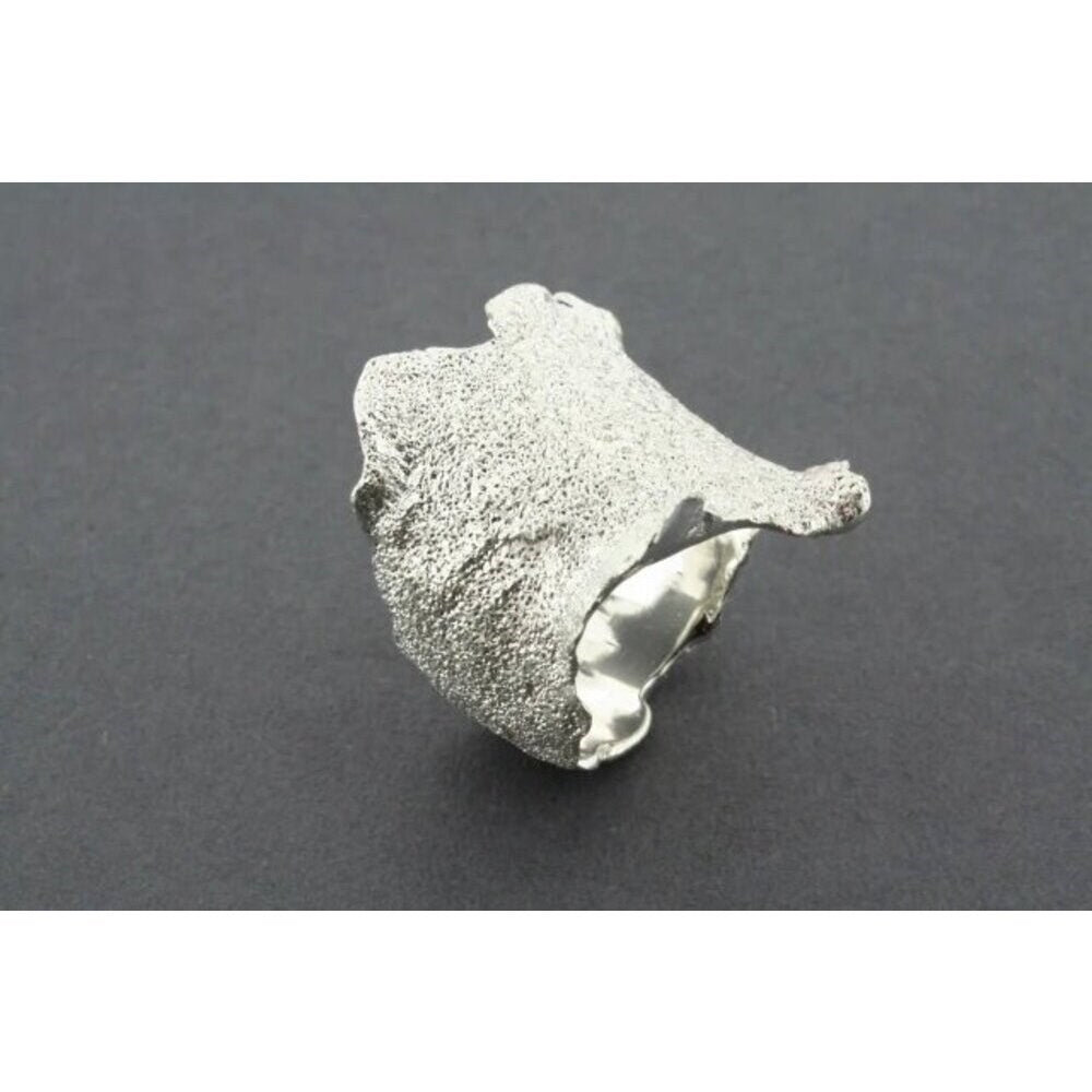 Ring | Textured Torn Band : Long | Silver